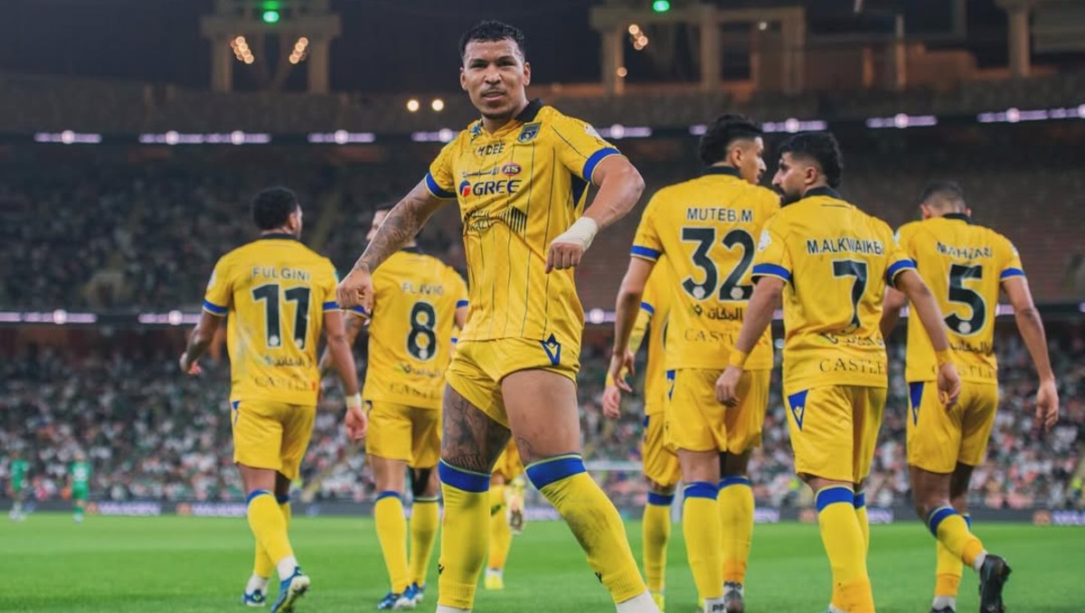 "Nunca me cagu...": Roger Martínez, ex del América, 'explota' tras ser ...