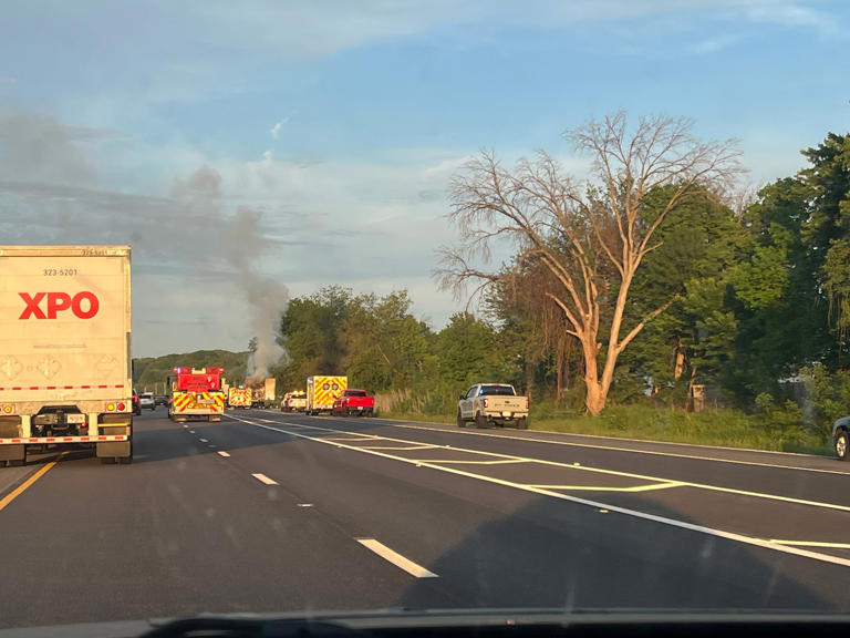 Crews battling semi trailer fire on I-280, one lane shut down