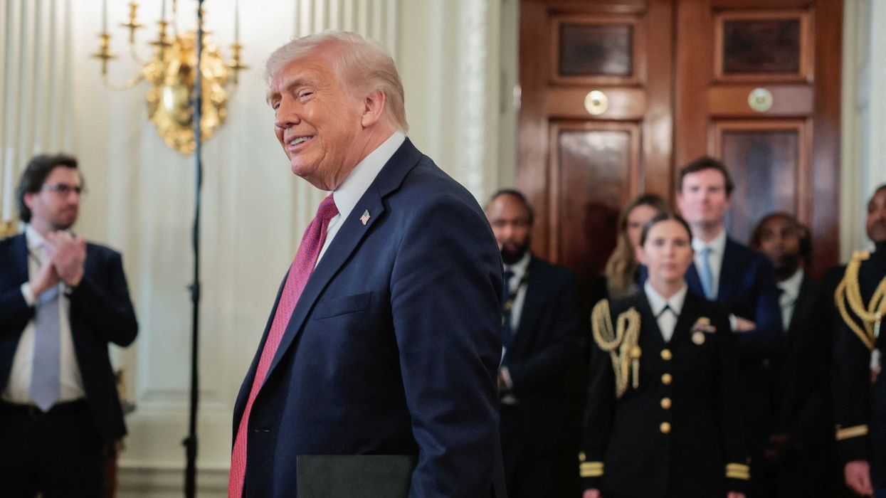 Internet erupts as Trump eyes dropping IRS lawsuit in deal to create ...