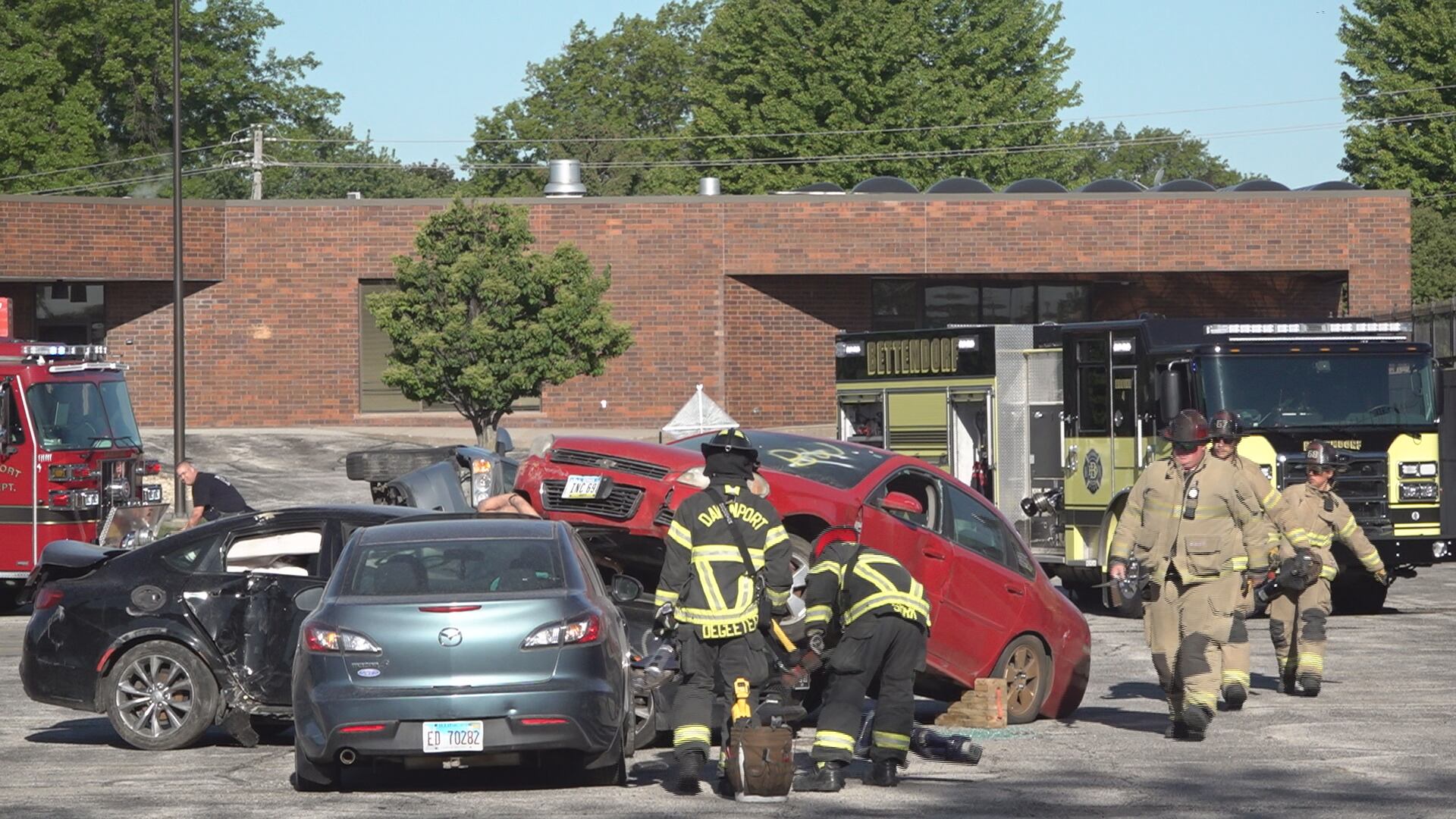 Mock crash, real training: Nursing students participate in disaster ...