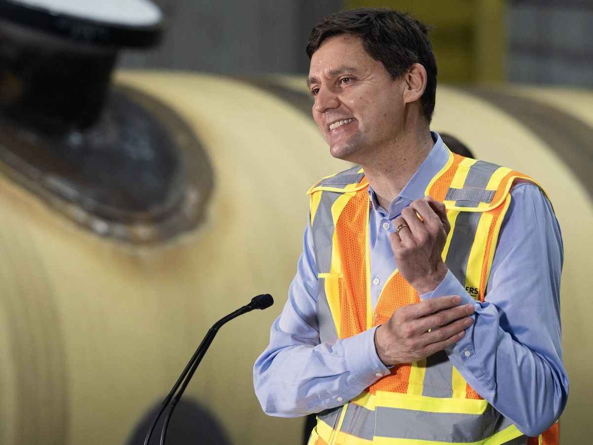 Vaughn Palmer: BC premier lauds public debt as critical for key projects