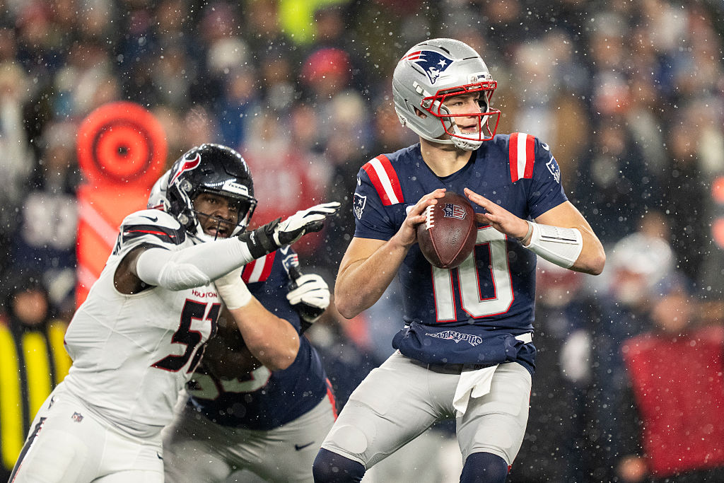 2026 NFL schedule release: Playoff predictions from wild-card round to ...