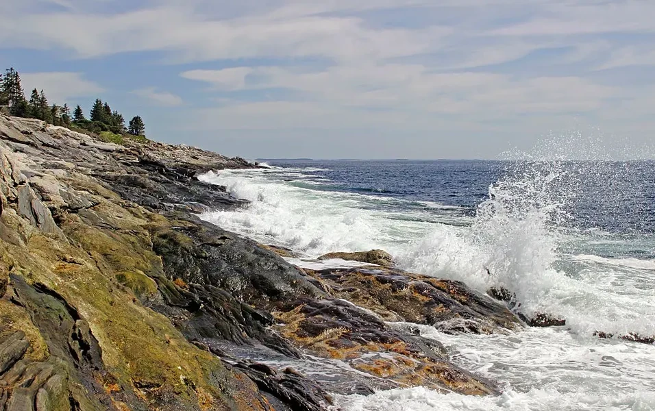 New guides spotlight America’s most scenic coastal hikes