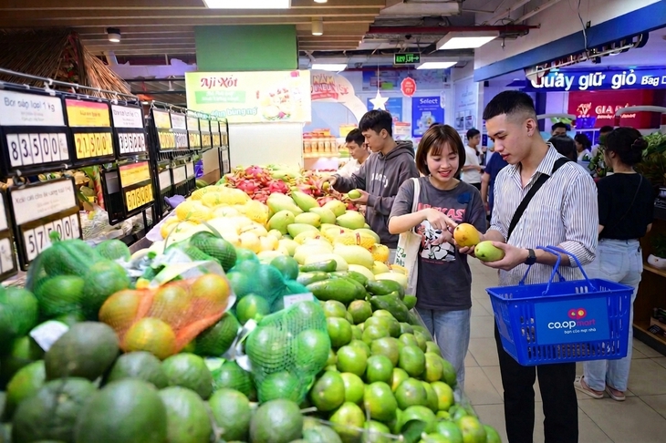 Saigon Co.op tung bão khuyến mãi hè