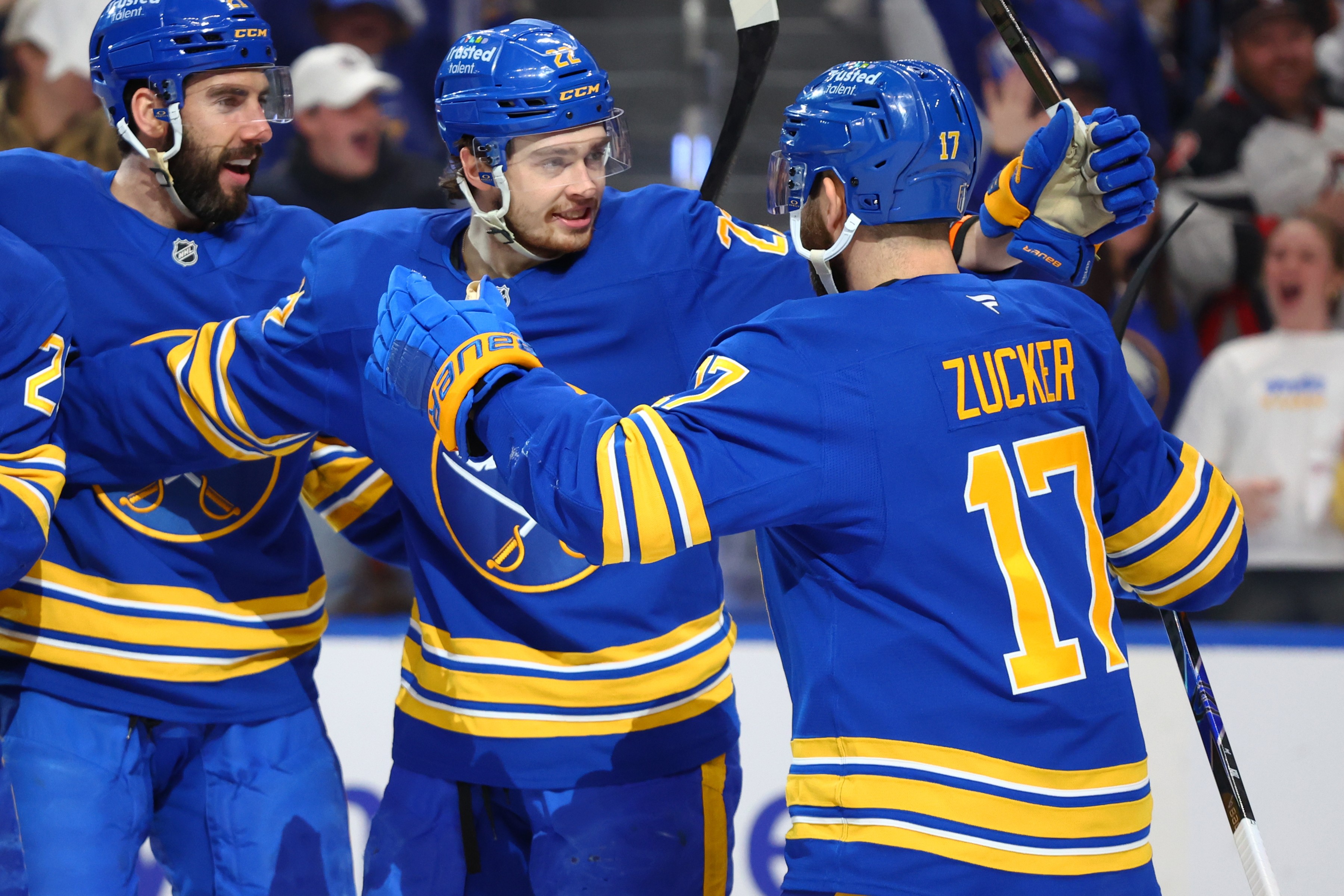 Suzuki, Evans cap 2nd-period surge, Canadiens beat Sabres 6-3 to take 3 ...