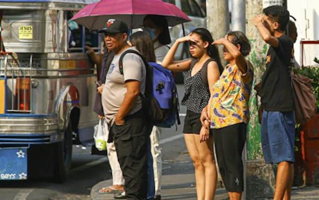 Limit coffee, processed food during high heat index – expert