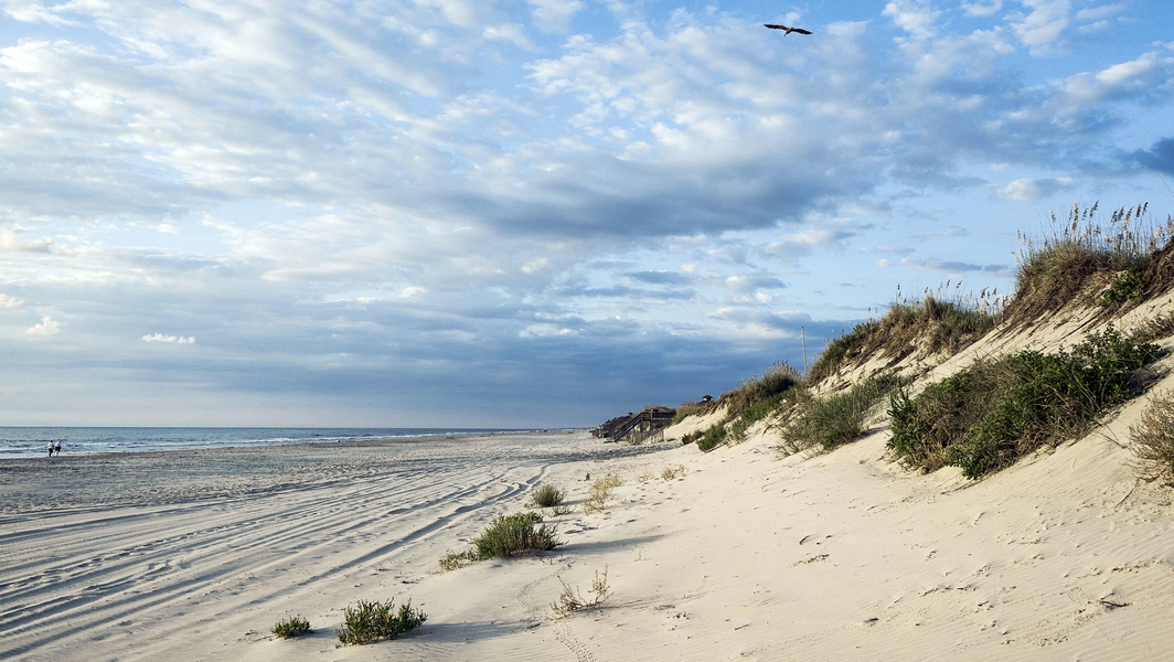 New guides spotlight America’s most scenic coastal hikes