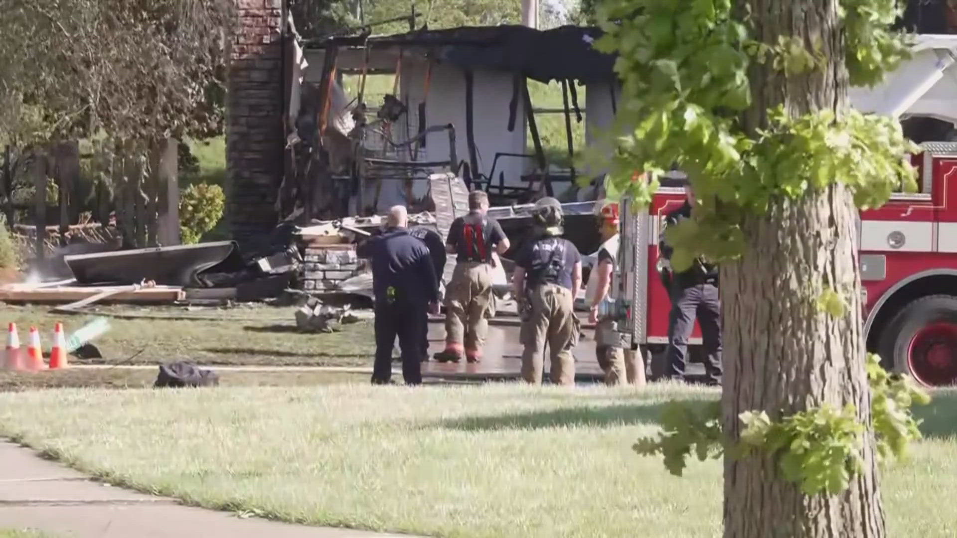 2 found dead inside aircraft after crash into Akron home