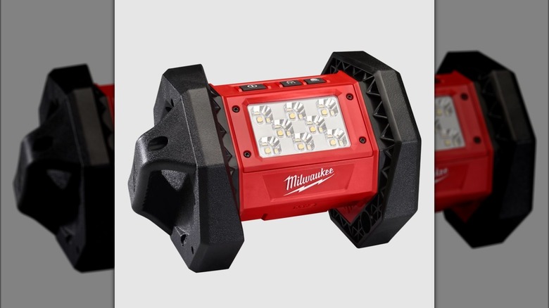 Working at night? Try these Milwaukee Tools lighting options to ...