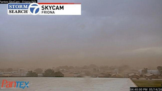 Dust storm limiting visibility in Texas Panhandle