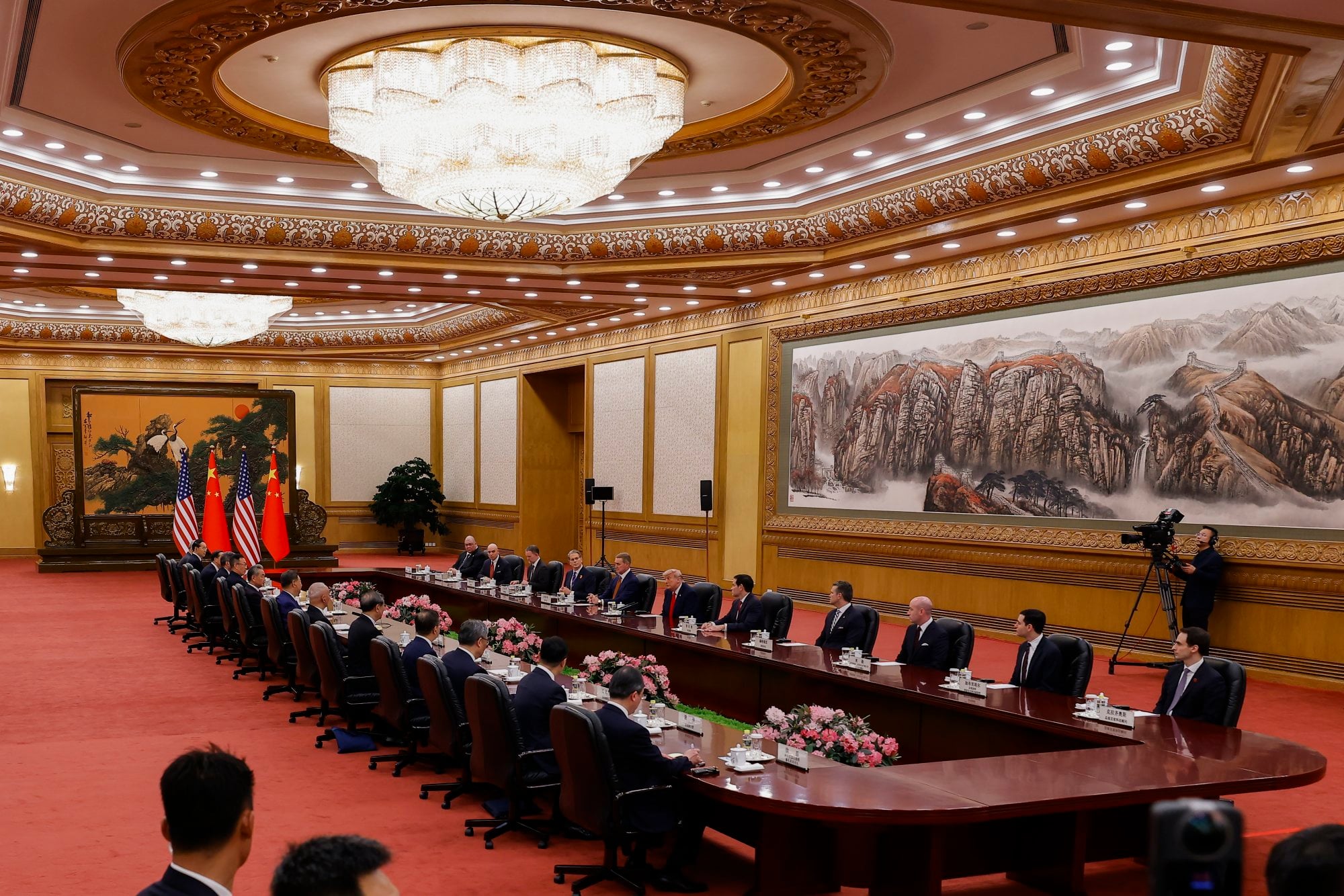 As Trump revamps White House, Rubio floored by Beijing hall’s fancy ceiling
