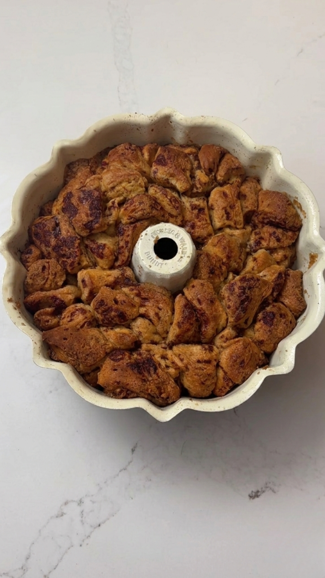 The most addictive cinnamon roll monkey bread ever made