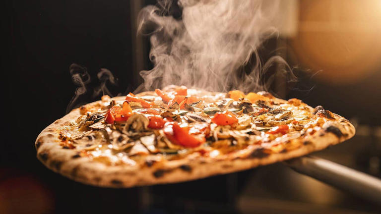Smoking Monkey Pizza restaurant chain files Chapter 11 bankruptcy