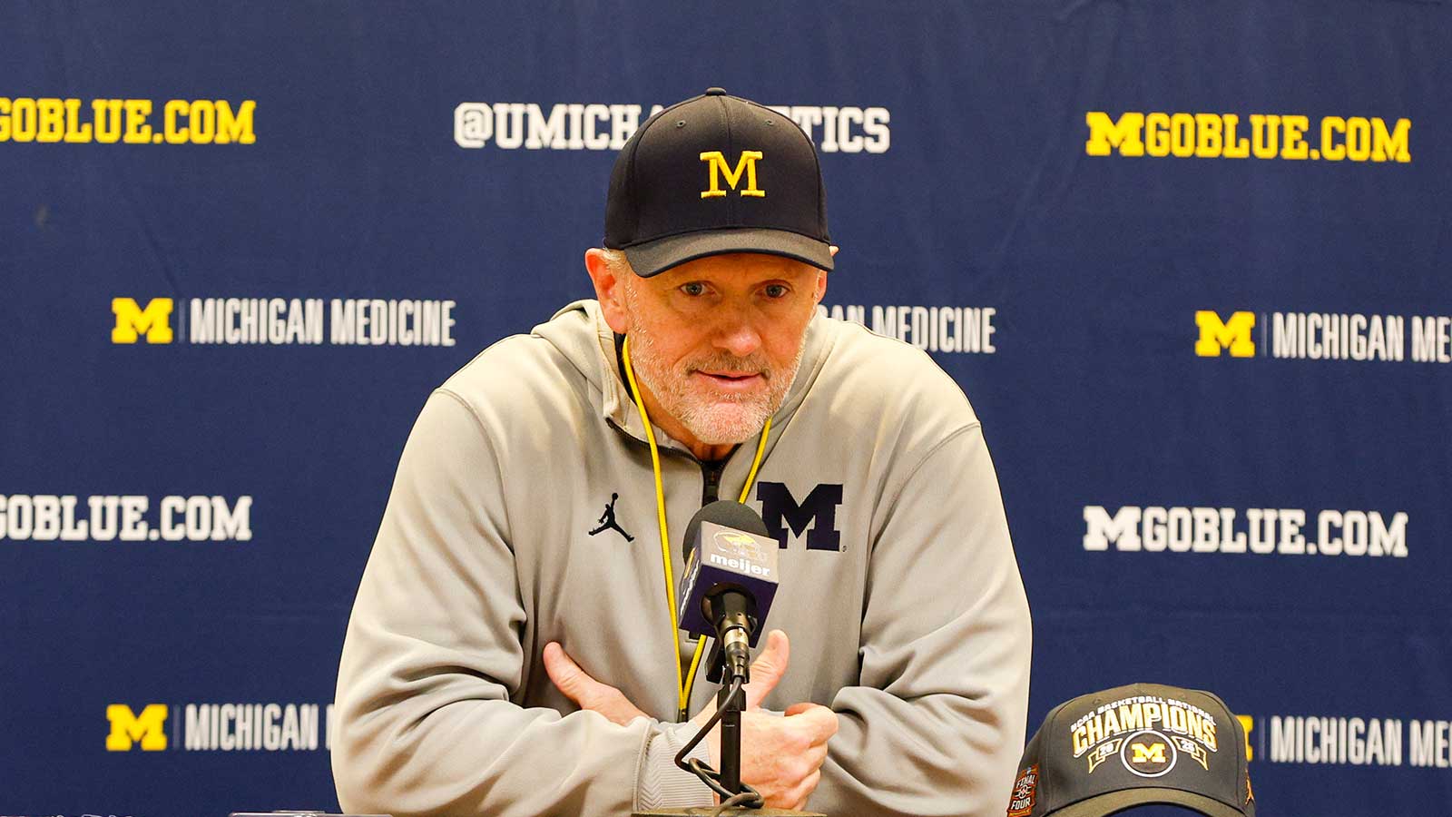 Michigan lands 4-star edge rusher over Notre Dame