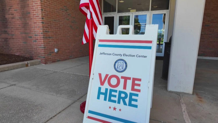 What time do polls close in Kentucky?
