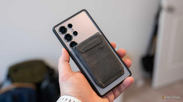 Samsung's camera wobble is ruining its flagship phones—and a case won't ...