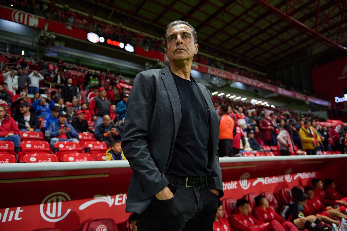 Renato Paiva tiene definido su equipo de trabajo con Santos Laguna