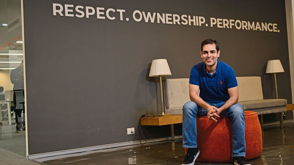 Ankur Warikoo shuts down ₹100 crore business, internet asks if AI is ...
