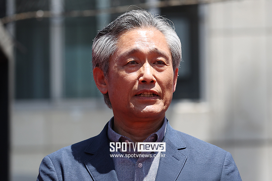 [포토S] 인터뷰 하는 KBSA 양해영 회장