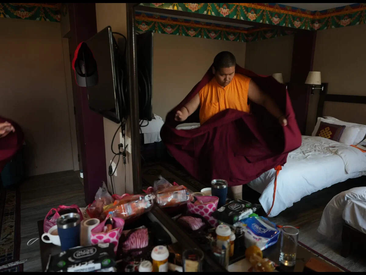 US-born teen Buddhist lama balances monastic life and pop culture in ...