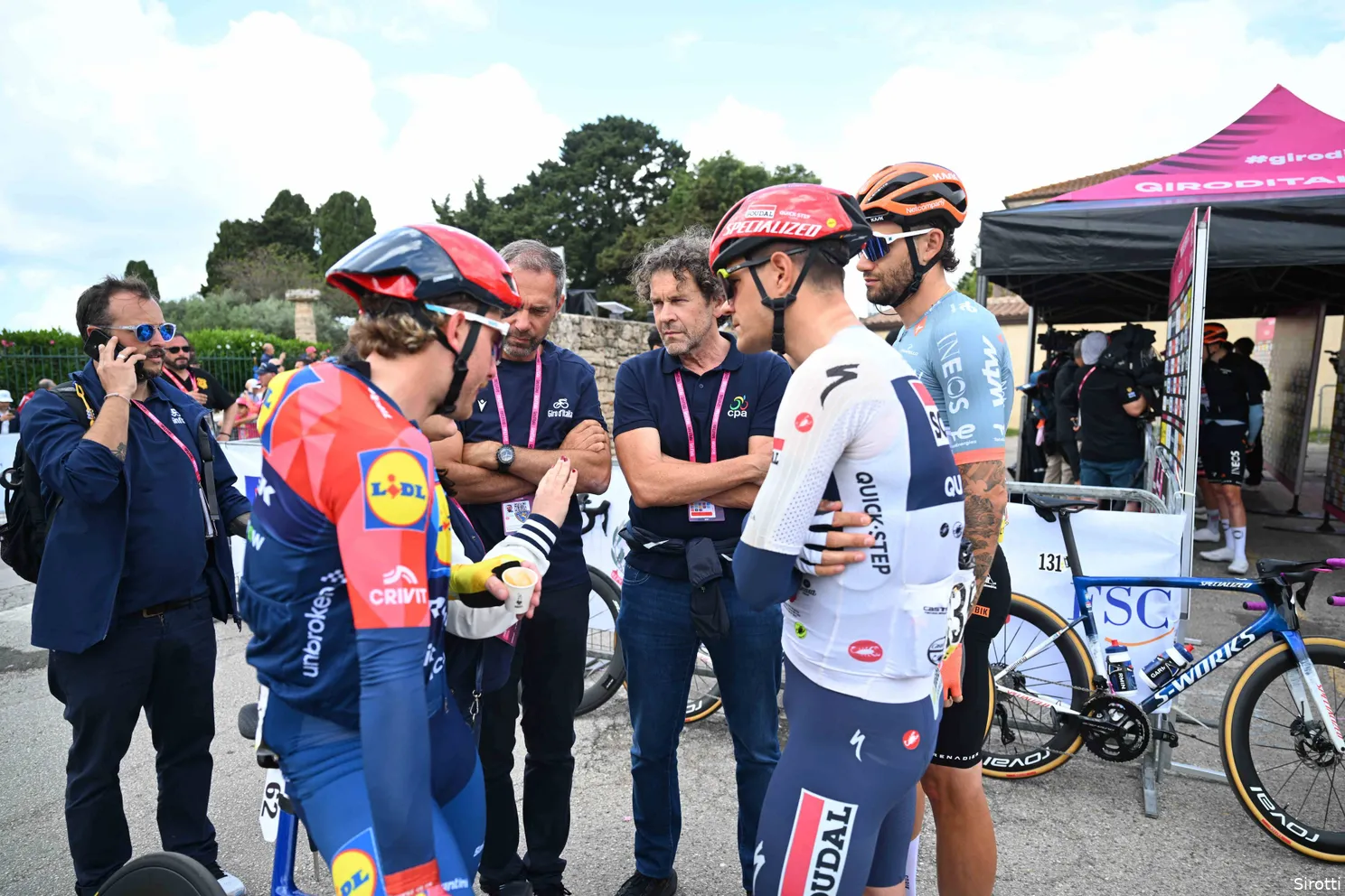 A disappointed Stuyven takes aim at Reinders and Groenewegen: 'They ...