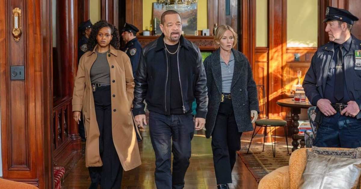 Law & Order: SVU season 27 finale recap: Benson faces off with Chief ...