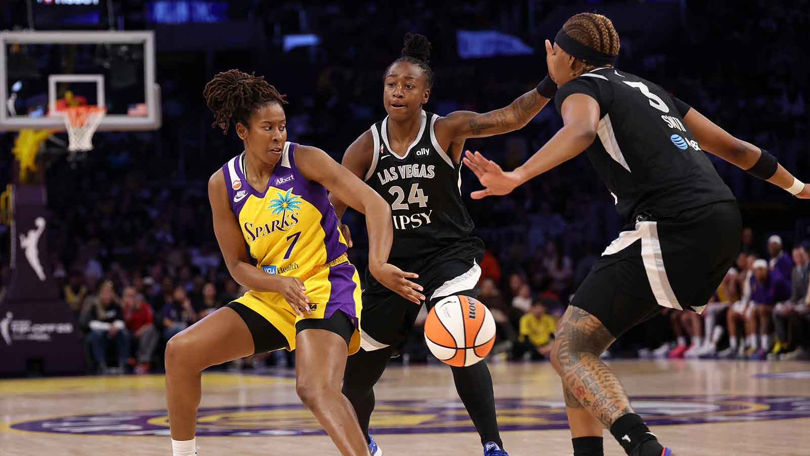 Ariel Atkins set to return to Sparks’ lineup after concussion protocol ...