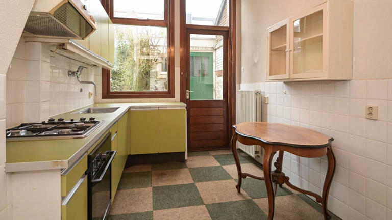 TV-presentatrice Shelly Sterk koopt droomwoning van ruim € 1,3 miljoen ...