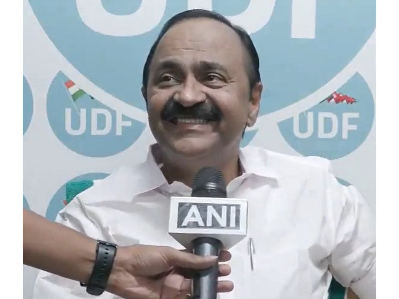 Thiruvanchoor Radhakrishnan backs VD Satheesan, calls for strong UDF team
