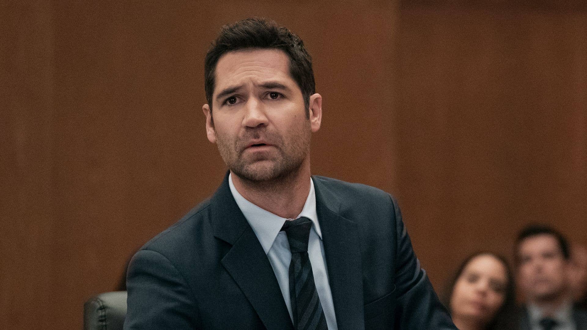 Why is Netflix's The Lincoln Lawyer ending? Showrunners, cast break ...