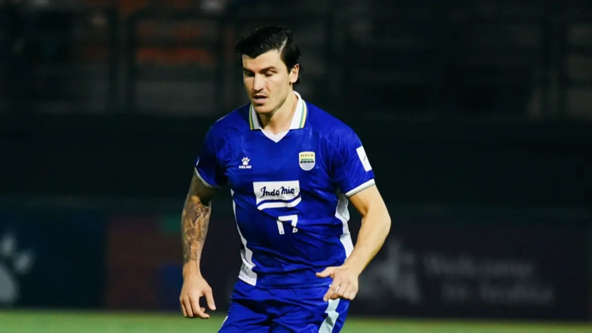 Rumor panas! Minim kontribusi di Persib Bandung, Sergio Castel ...