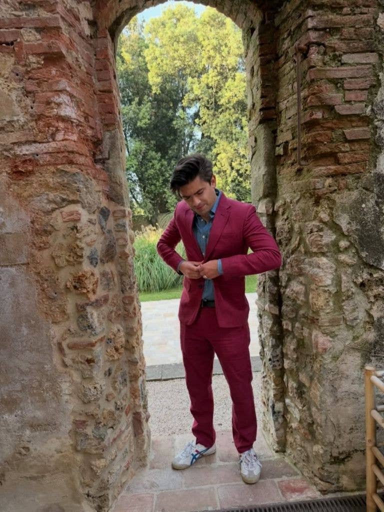 Kelly Ripa's son Michael Consuelos makes rare appearance following ...