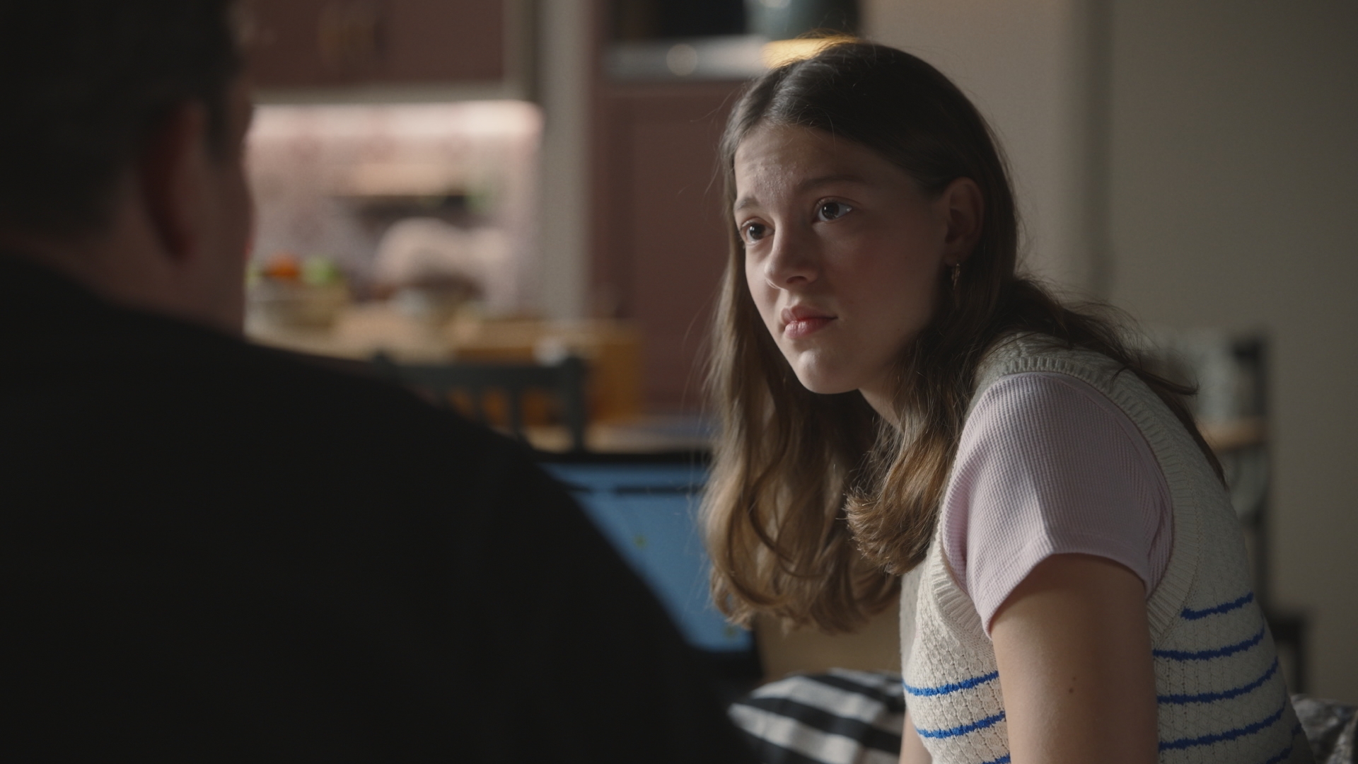 Thuis: Therese betrapt Brik