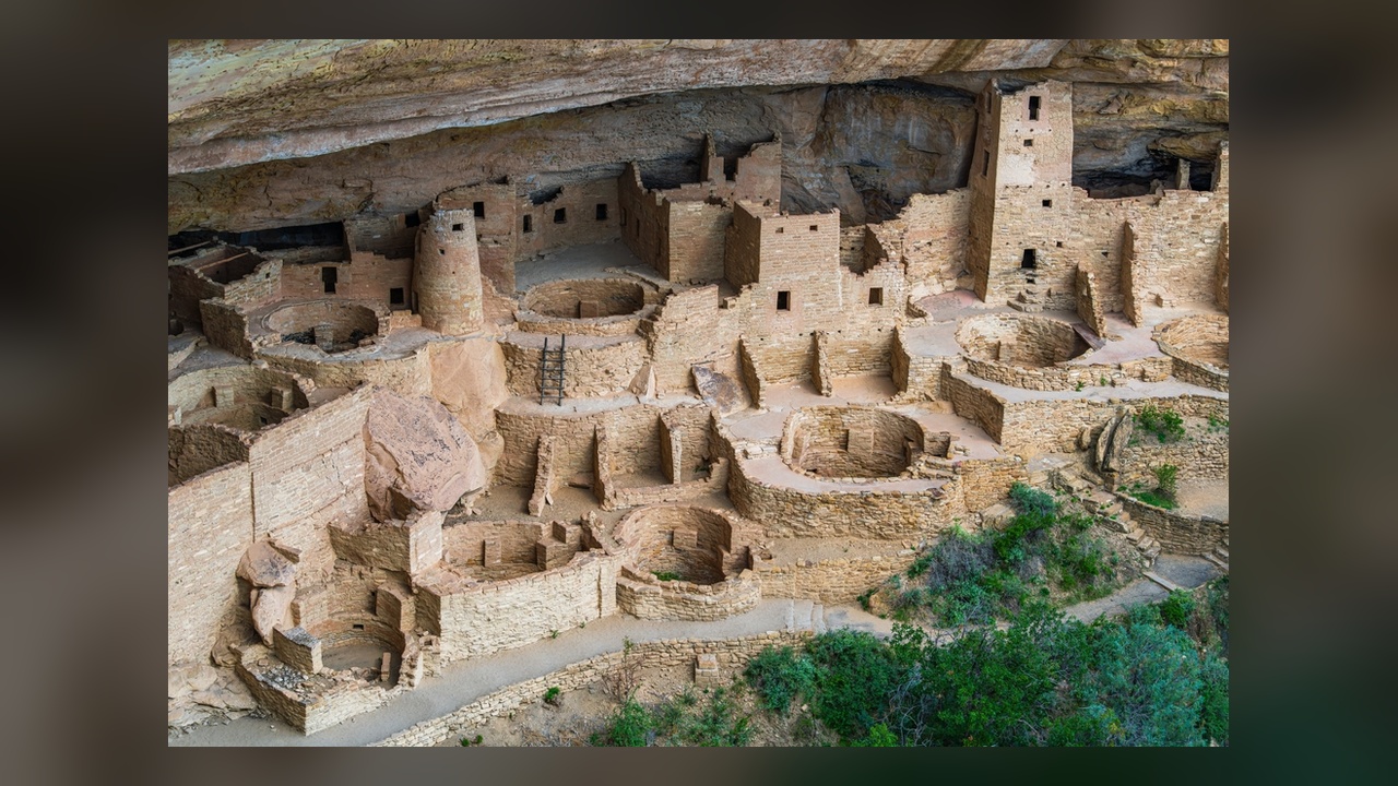 Colorado has entire ancient cities built into canyon walls and you can ...