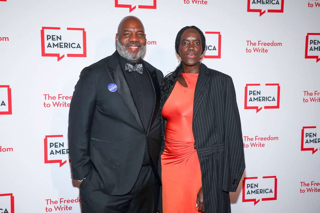 Author Ann Patchett urges a 'breath' for books as PEN gala raises $2M ...