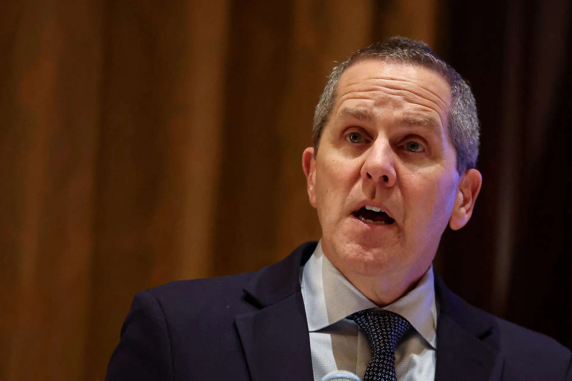US stock market: Fed’s Barr warns against easing bank liquidity rules ...