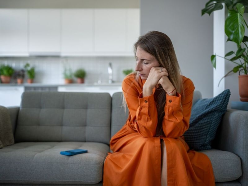 20 reasons why people pull away from their family as they grow up