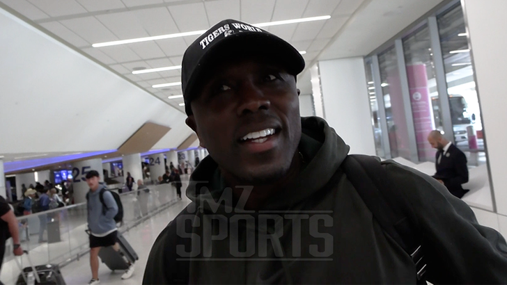 Andre Berto predicts Mayweather beating Pacquiao again, doesn't expect ...
