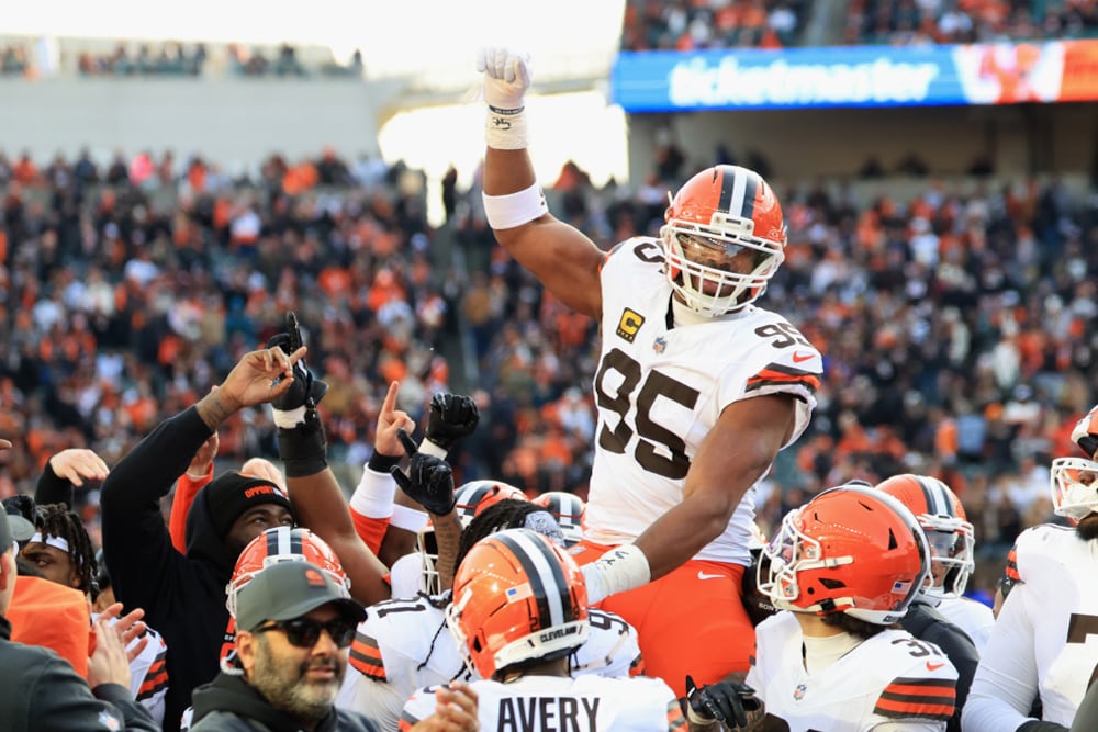 Browns play 2 straight road games to start 2026 season, host Pittsburgh ...