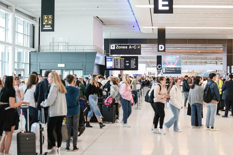 Manchester Airport chaos: 40+ flights cancelled as UK travel disruption ...