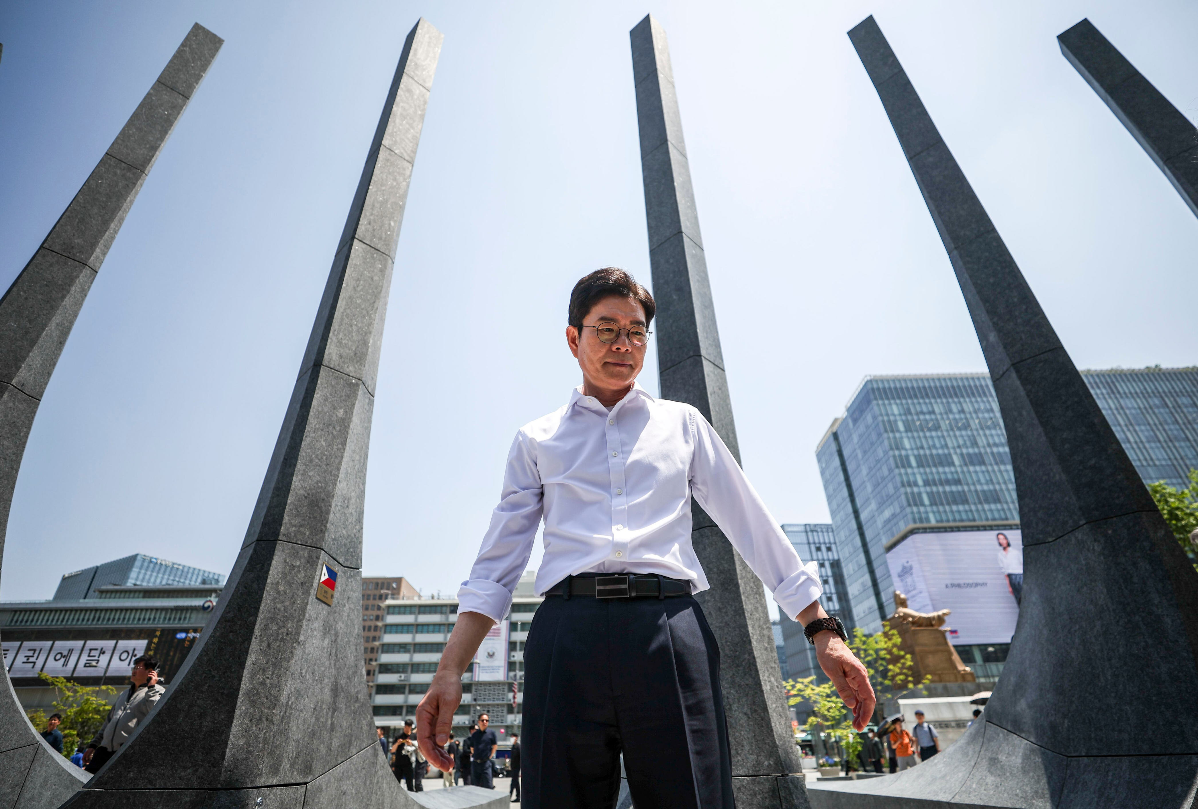Oh Se-hoon urges Chong to debate real estate