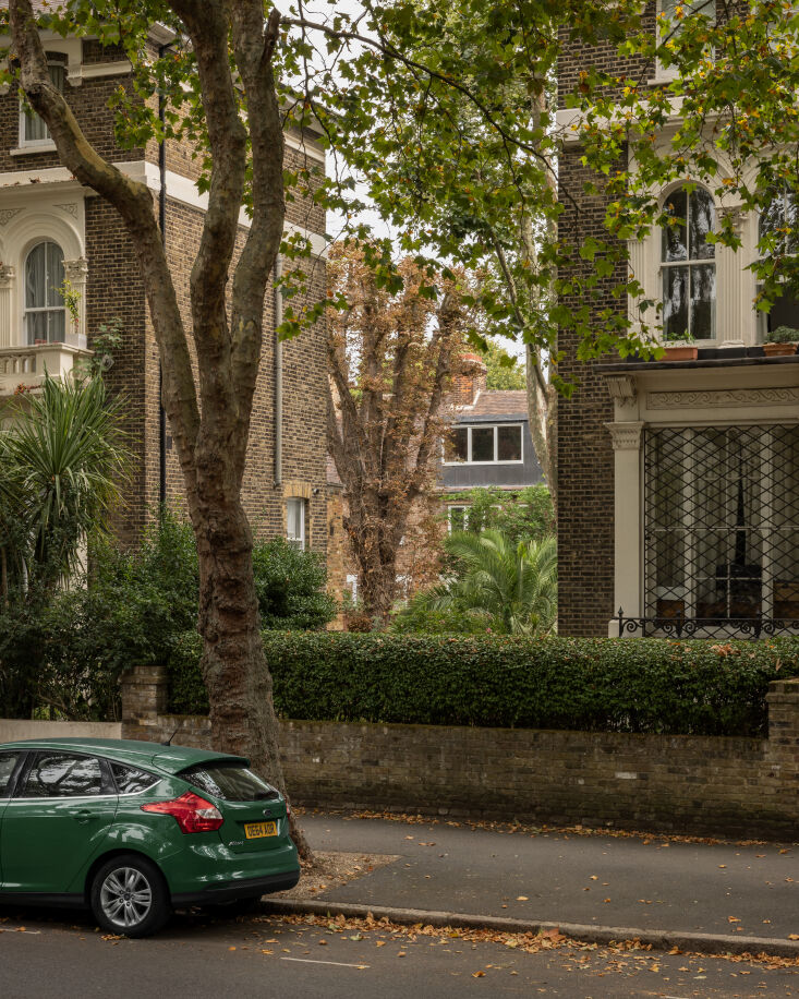 A well-preserved arts-and-crafts home in London for a pair of architects