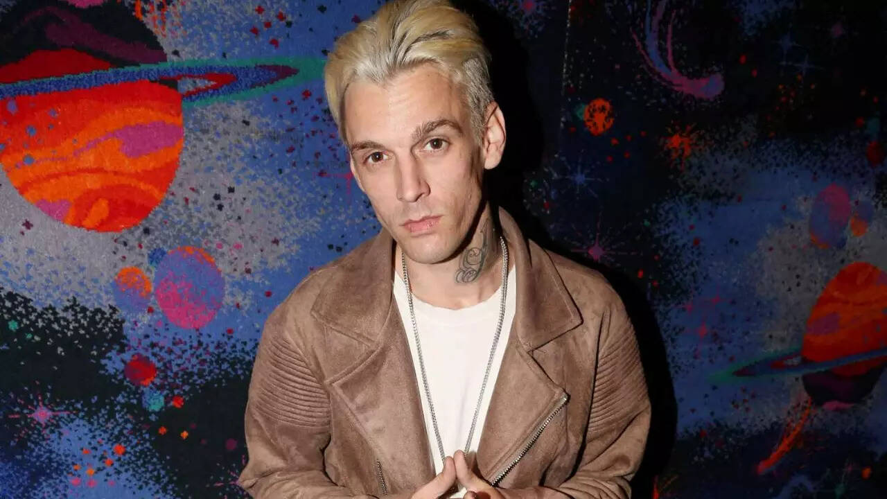 Aaron Carter wrongful death lawsuit: Family settles with psychiatry ...