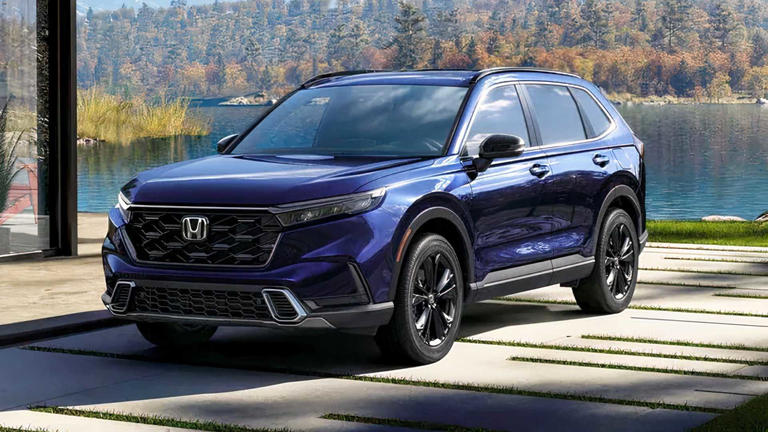 The hybrid SUV that balances efficiency and comfort best