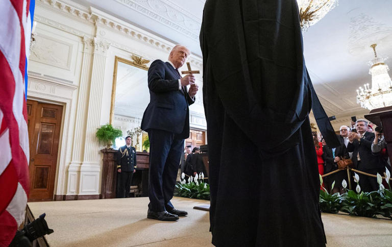 The hypocrisy of Trump’s 9-hour prayer festival