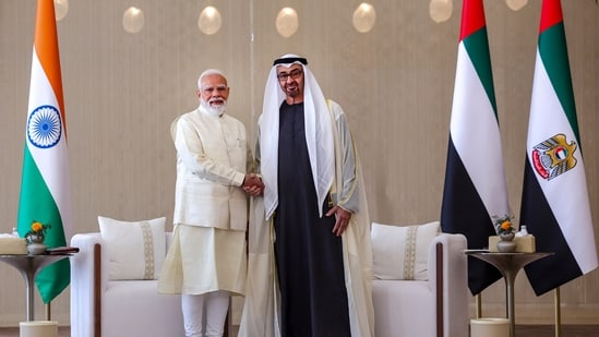 PM Modi landed, signed key deals, left UAE - all in 2 hours | Full list ...