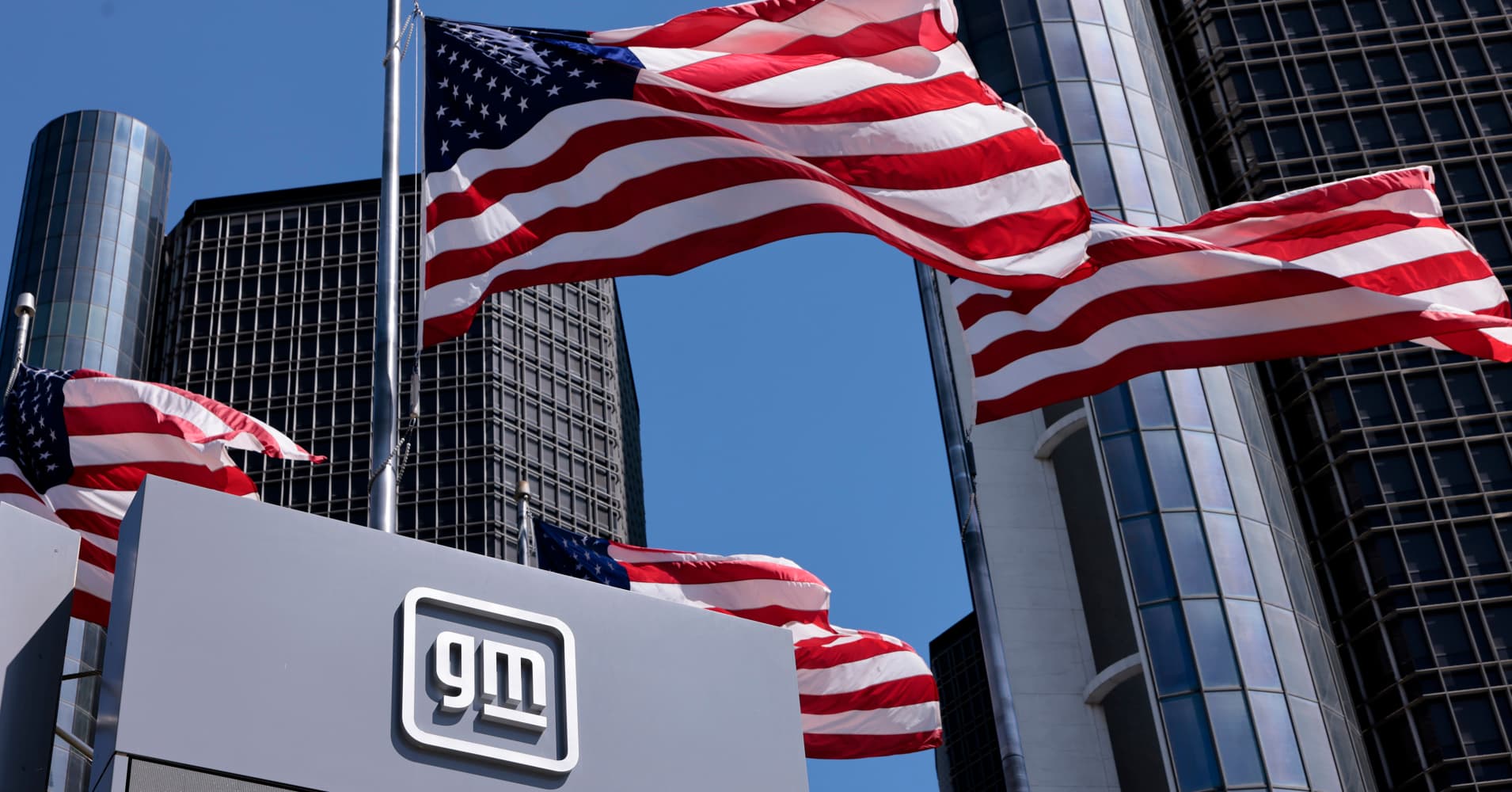 Detroit automakers have cut more than 20,000 US salaried jobs as AI ...