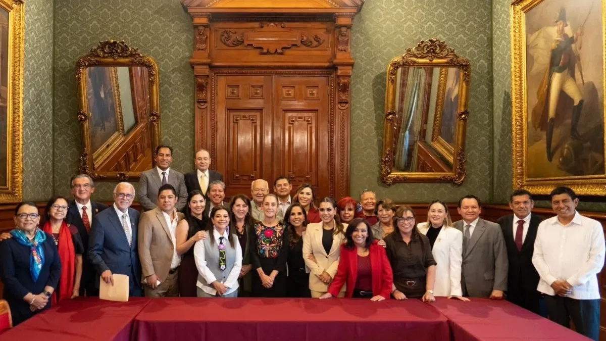 Claudia Sheinbaum avala a Yeraldine Bonilla en Palacio Nacional