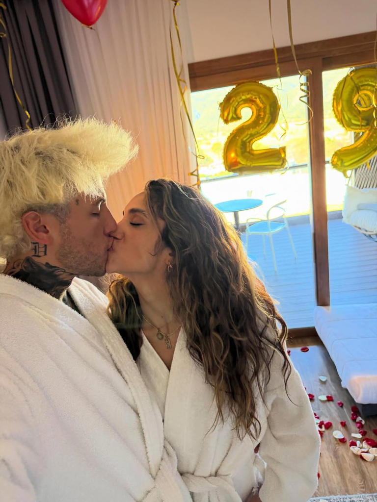 Fuerte polémica con Alex Caniggia tras exponer el cumpleaños íntimo de ...