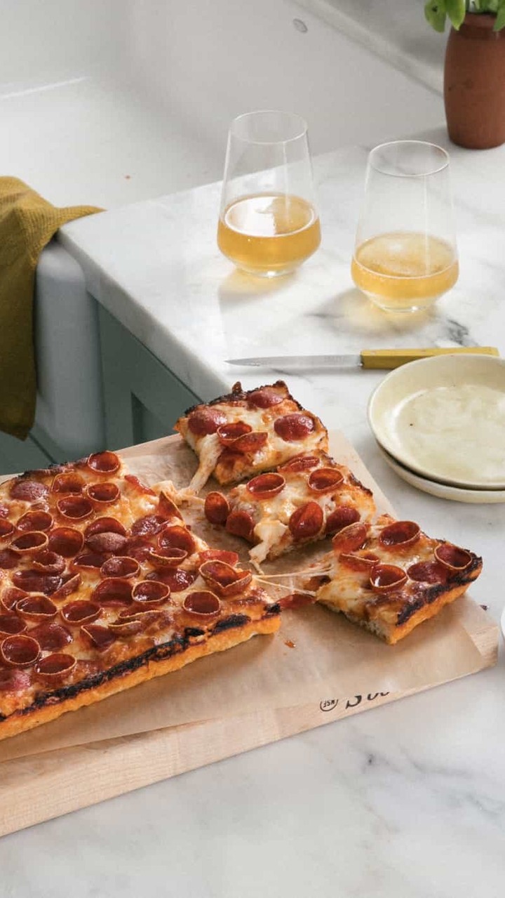 Detroit-style pizza recipe